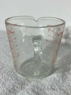 Pyrex | Kitchen | Vintage Pyrex D Handle 2 Cup 50 Ml Glass Measuring ...